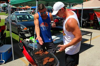 The 21 People You See at Every Tailgate - Thrillist