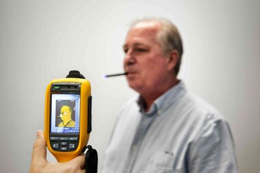 11 Things That Set blu Plus+ E-cigs Apart - Thrillist