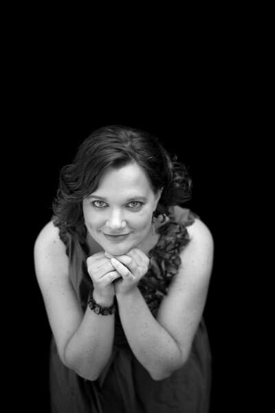 Stephanie Burt - Thrillist