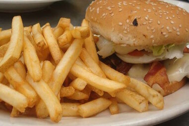 The 13 Essential Places To Eat Near NC State - Thrillist