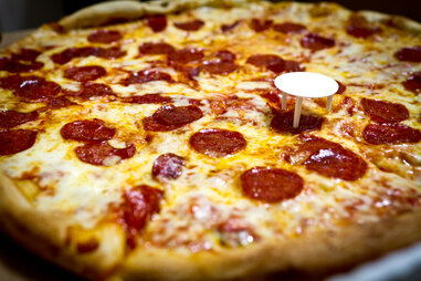 Pope's Visit To New York City - Pope Eats Pizza - What Does the Pope ...