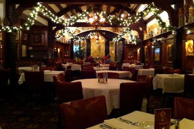 The 10 Best Sausages in Milwaukee - Thrillist