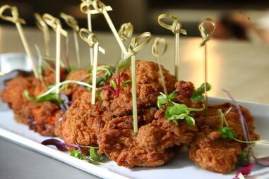 The 9 Best Fried Chicken Spots in Montreal - Thrillist