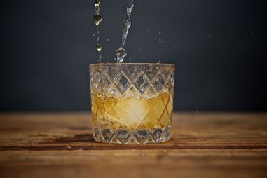 11 Reasons Why You Should Drink Canadian Mist - Thrillist