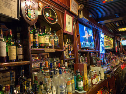 The Beekman Pub: A Bar in New York, NY - Thrillist