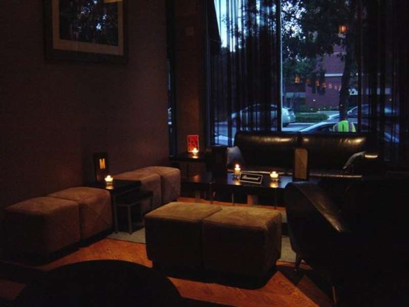 M Lounge: A Bar in Chicago, IL - Thrillist