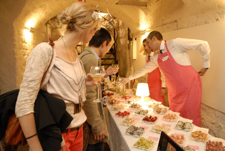 7 Ways to Get the Most Out of Yelp - Yelp Search Tips - Thrillist