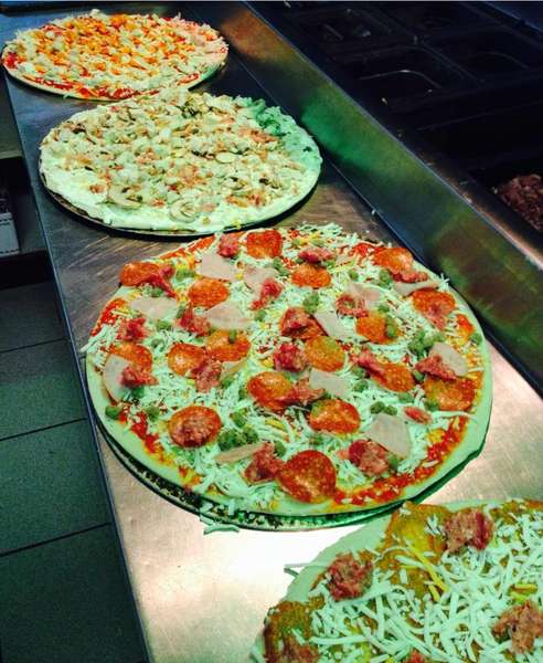 Wichita Pizza Company: A Restaurant in Wichita, KS - Thrillist