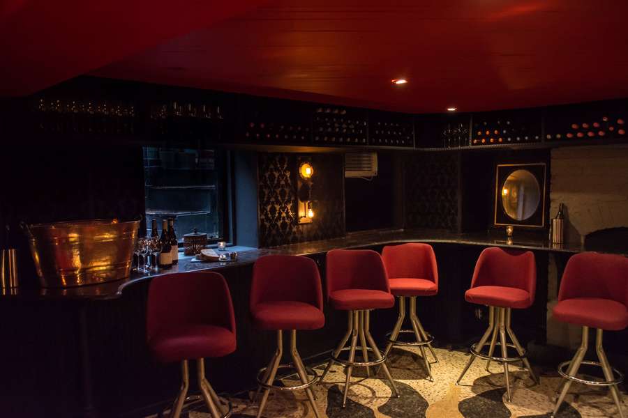 Riddling Widow: A Bar in New York, NY - Thrillist