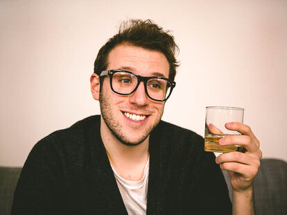 Wanna Hook Up with Women? Don't Smile. - Thrillist
