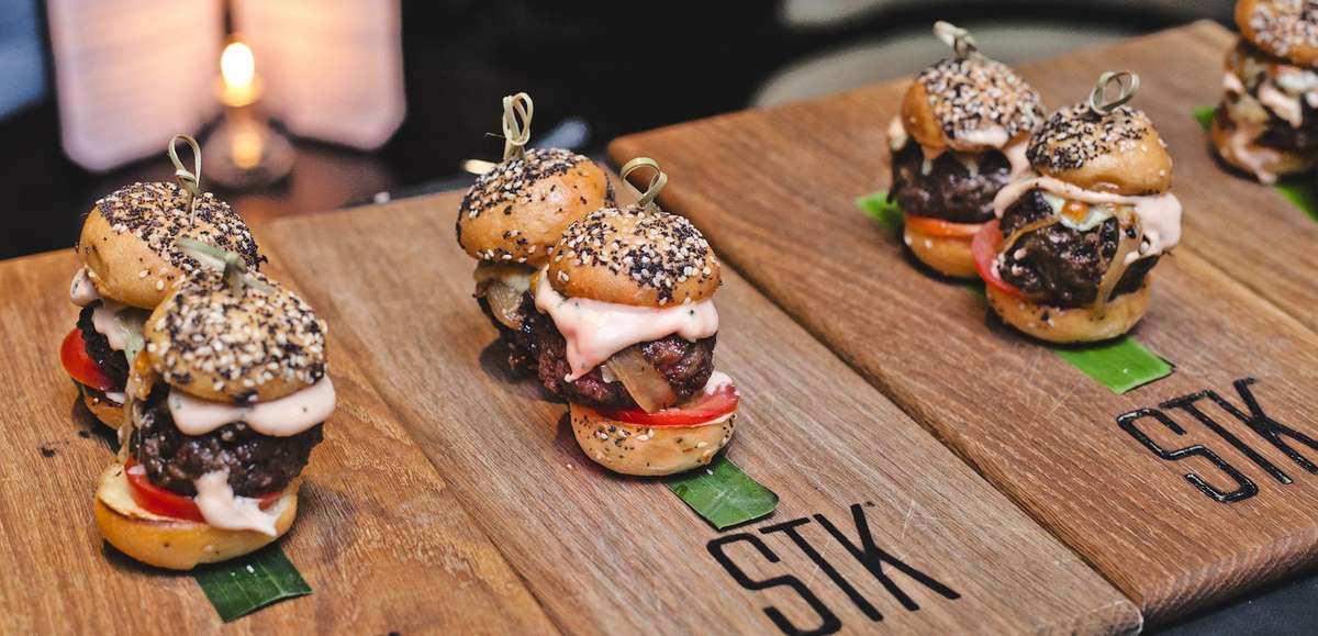 STK Steakhouse: A Bar in Chicago, IL - Thrillist