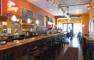 California Clipper: A Chicago, IL Bar.