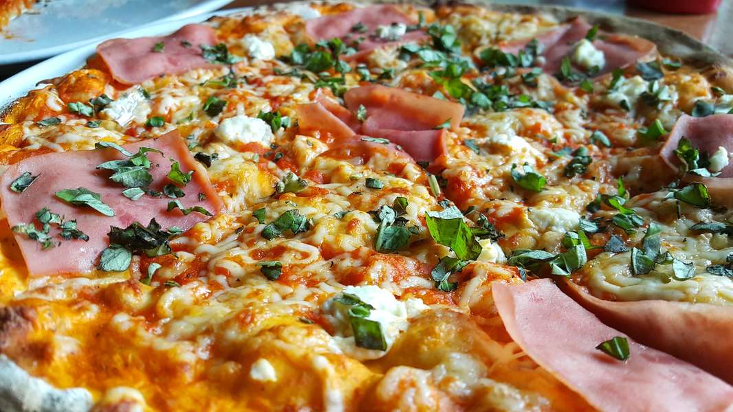 Pizza Is The Most Addictive Food, According To Science - Thrillist