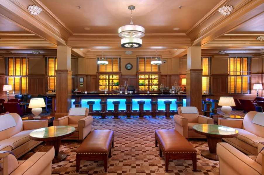 Polar Bar: A Bar in Seattle, WA - Thrillist
