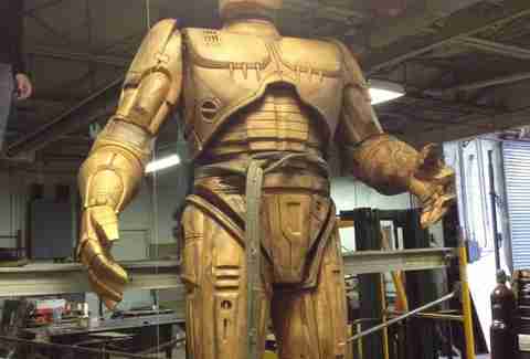 10 Weird Things That Happened in Detroit - Thrillist