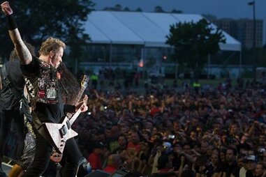 10 Weird Things That Happened in Detroit - Thrillist