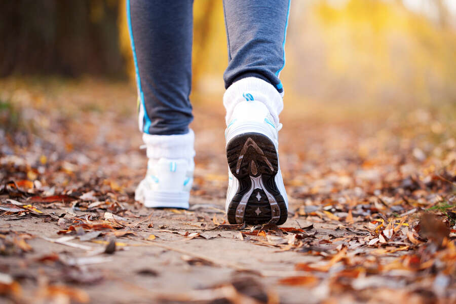 Walking Fast Improves Your Health More Than Going to the Gym - Thrillist
