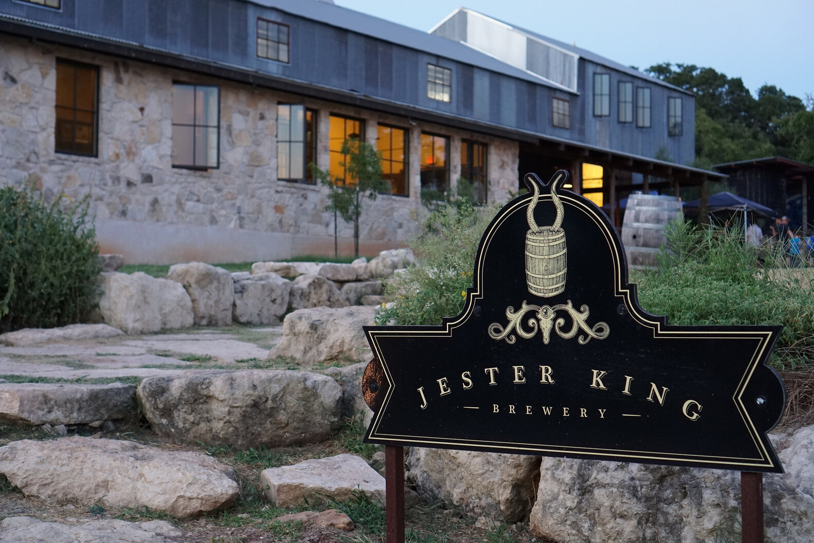 The 19 Best Breweries to Visit - Beer Experiences - Thrillist