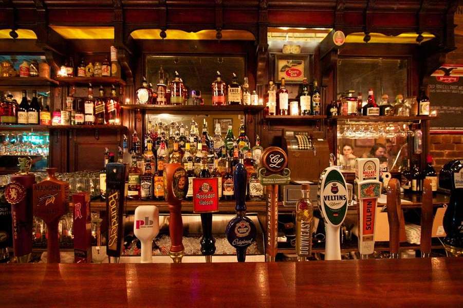 George & Jack's Tap Room: A Bar in Brooklyn, NY - Thrillist