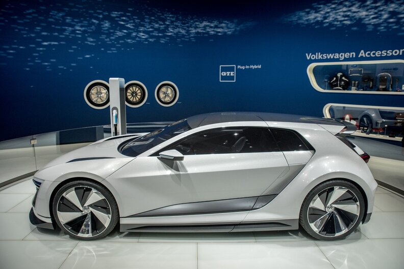 The Coolest Cars at This Year's LA International Auto Show - 2016 ...