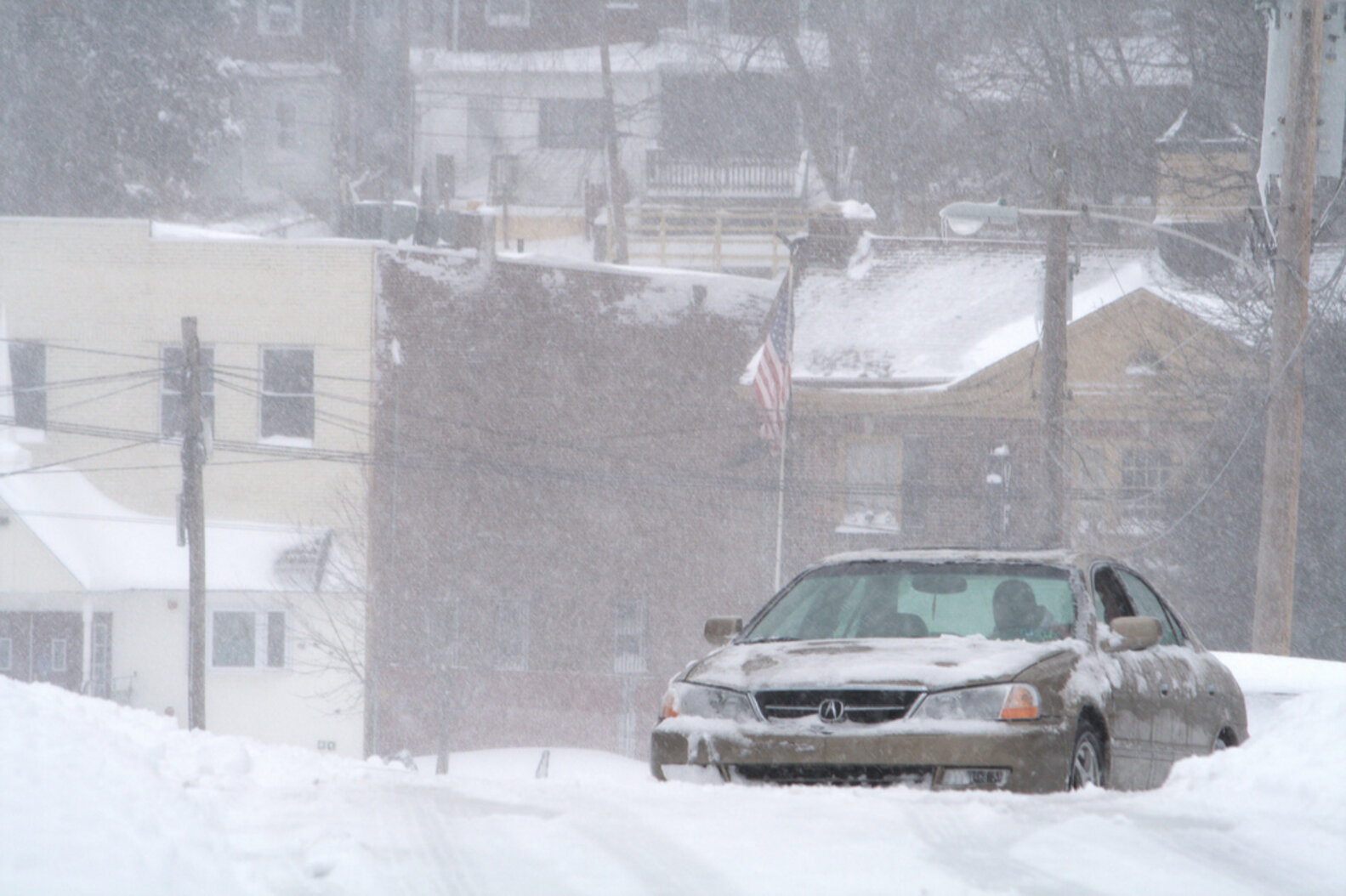 How to Drive on Snow and Ice - Winter Car Control Tips - Thrillist