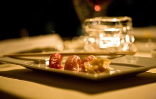 The 13 Best Restaurants for Solo Dining in NYC - Thrillist