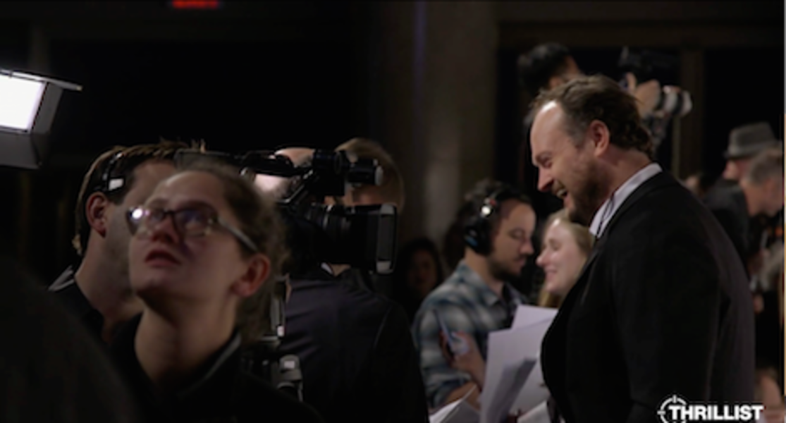 How a Red Carpet Reporter Gets the Scoop - Thrillist