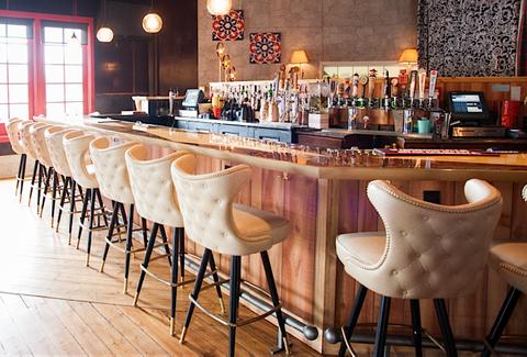 Denver Bars Open on Christmas Day - Thrillist