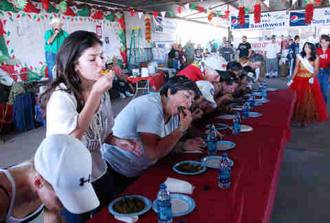 Spicy Food Challenges: World's Hottest Pepper-Eating Contests - Thrillist
