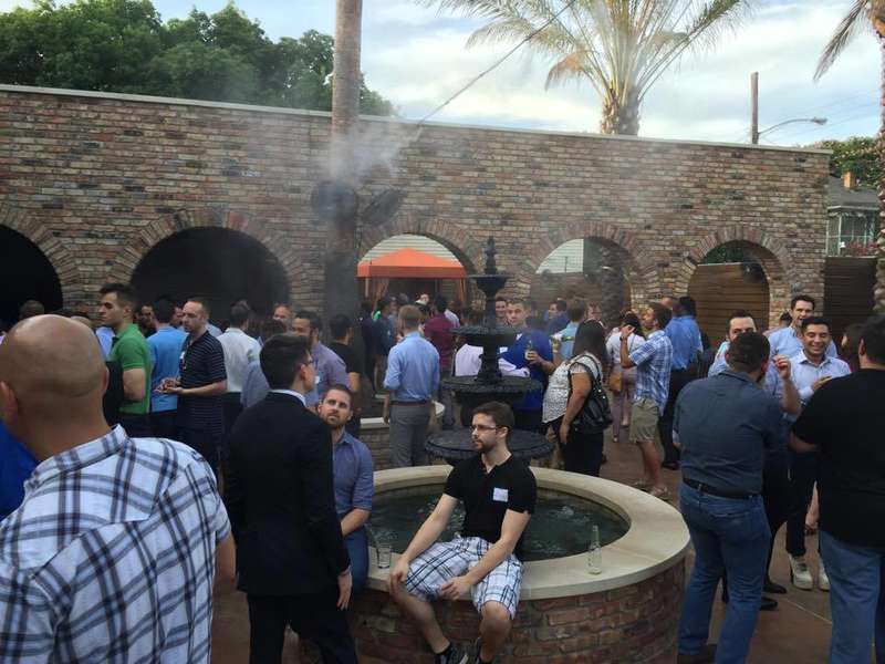 JR's Bar & Grill: A Bar in Houston, TX - Thrillist