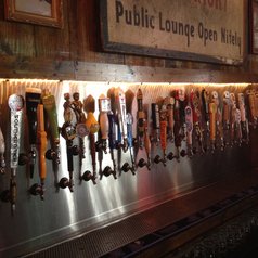 Moon Tower Inn - Thrillist Houston