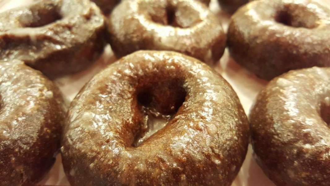 The Dancing Donut: A Restaurant in Indianapolis, IN - Thrillist
