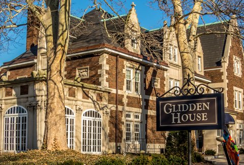 Glidden House: A Cleveland, OH Bar.