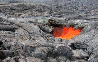 Active Volcanoes You Can Actually Hike Into - Thrillist