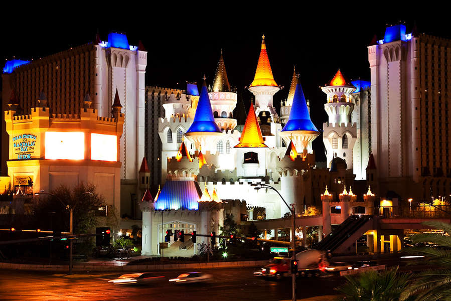 The Steakhouse at Camelot: A Restaurant in Las Vegas, NV - Thrillist