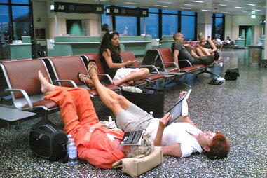 The 20 Most Weather-Delayed Flight Routes in America - Thrillist