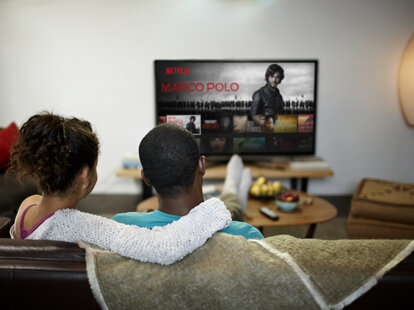 How to Watch International Netflix Content - Setting Up a VPN to Stream ...