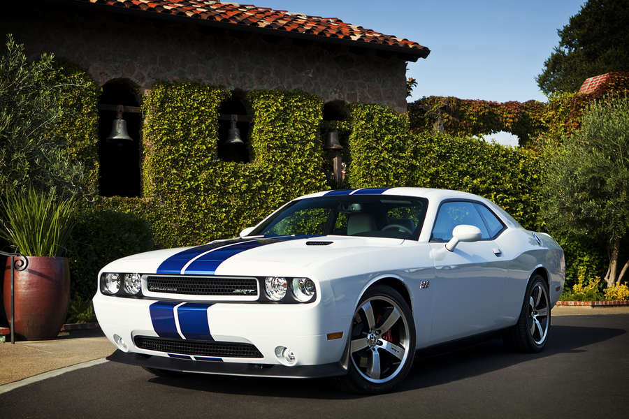 When Is It OK to Put Racing Stripes on Cars - Thrillist