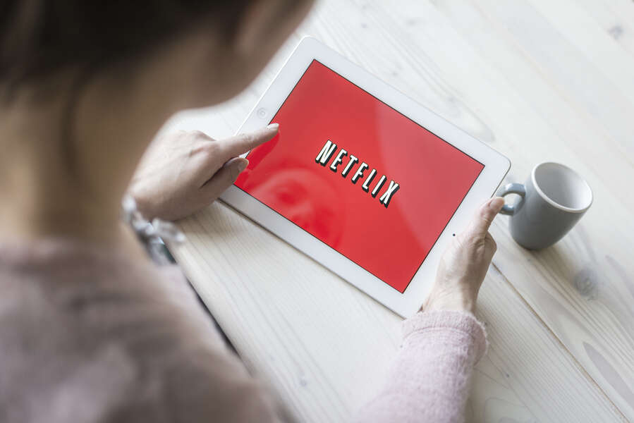 Netflix Subscription Price Increasing by $2 - Thrillist