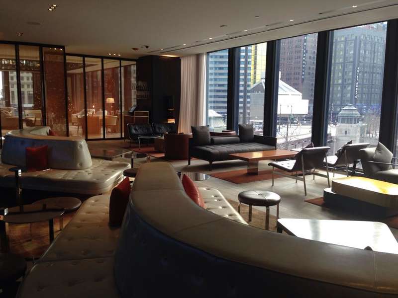 Travelle: A Chicago, IL Bar - Thrillist