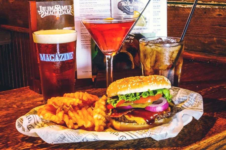 The Bulldog: A Bar in New Orleans, LA - Thrillist