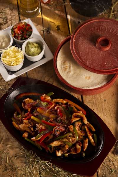 El Señorial: A Restaurant in Milwaukee, WI - Thrillist