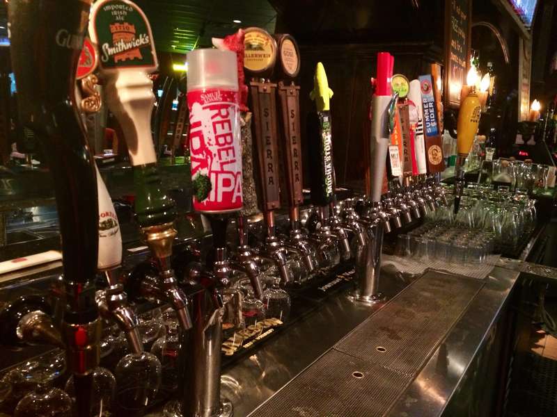 Shakespeare's Grille & Pub: A Bar in Henderson, NV - Thrillist