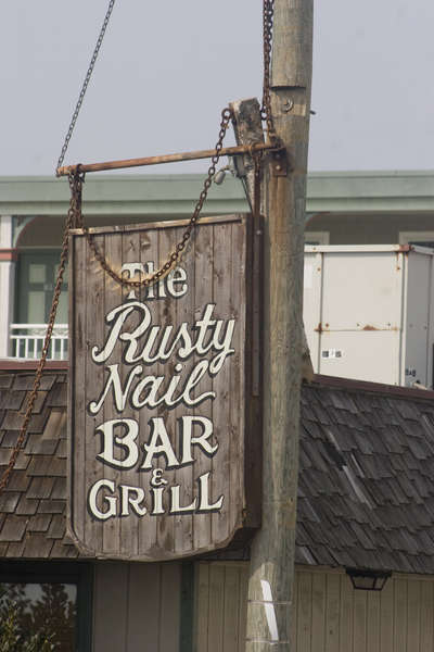 Rusty Nail Bar And Grill: A Bar in Cape May, NJ - Thrillist