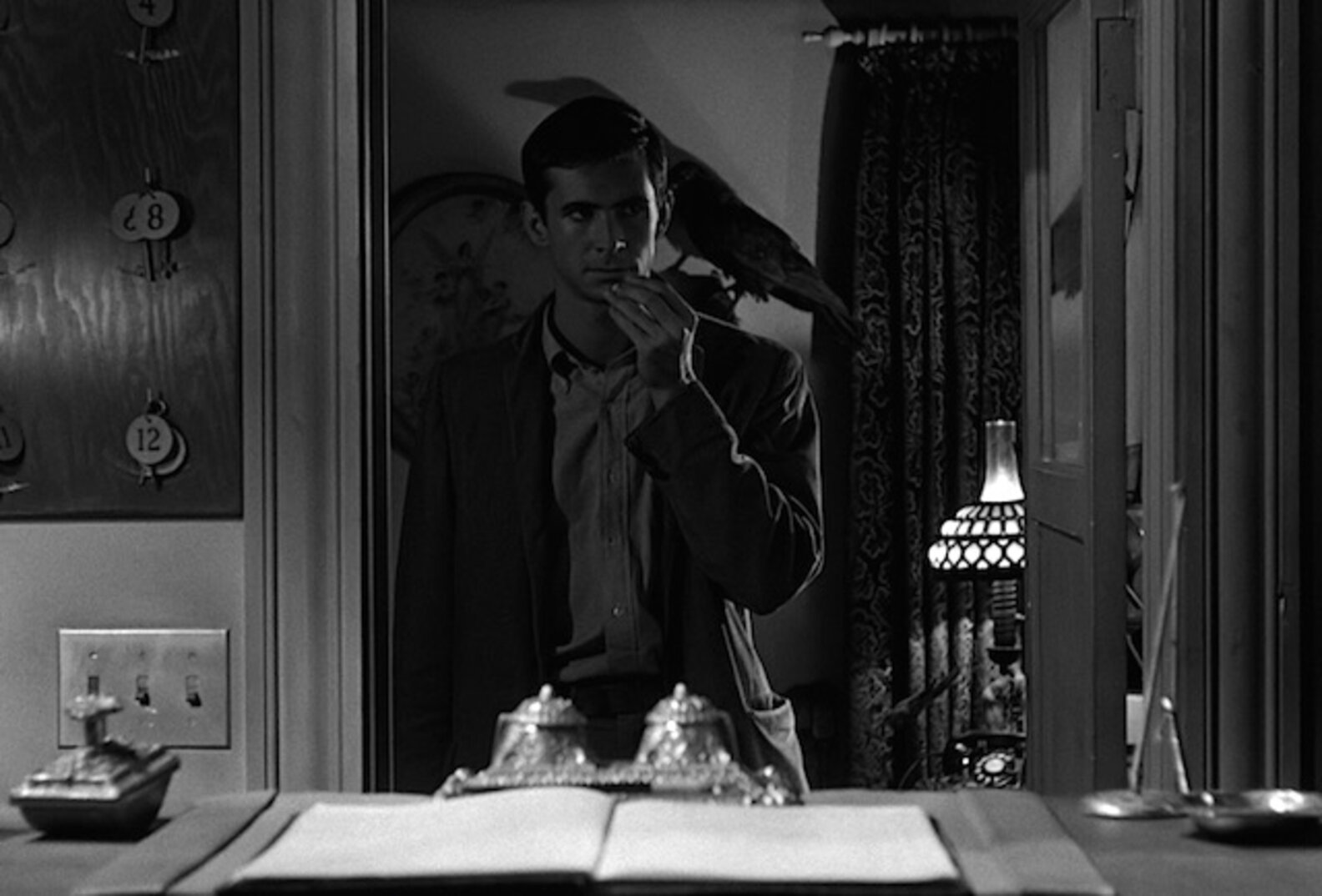 Best Horror Movies of All Time, Ranked: Scariest Movies Ever Made ...