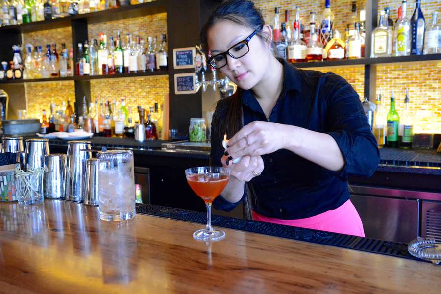 We Played Boozy Word Association With 15 DC Bartenders - Thrillist