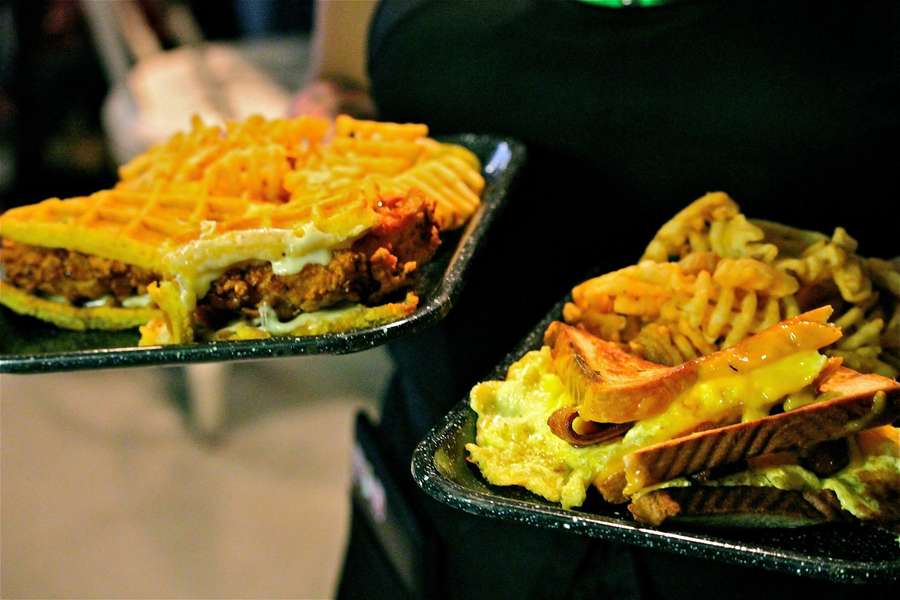 The Pullman Kitchen: A Restaurant in New York, NY - Thrillist