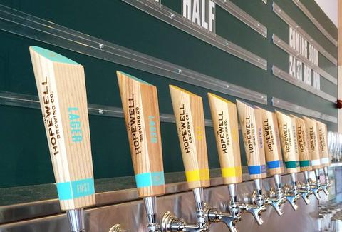 Hopewell Brewing Company: A Chicago, IL Bar.