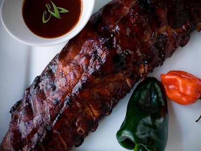 Redsmoke Barbeque: A Restaurant in Detroit, MI - Thrillist