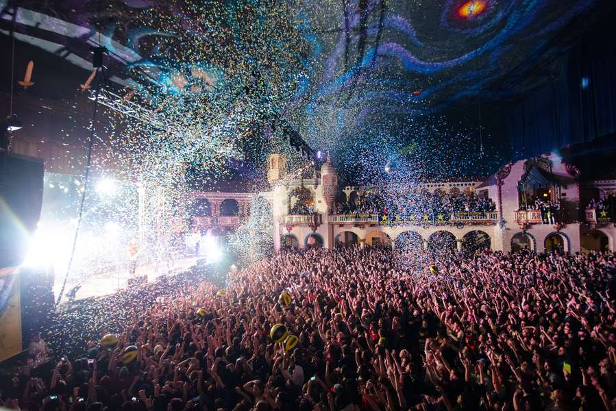 50 Must-Visit Music Landmarks in Chicago - Thrillist